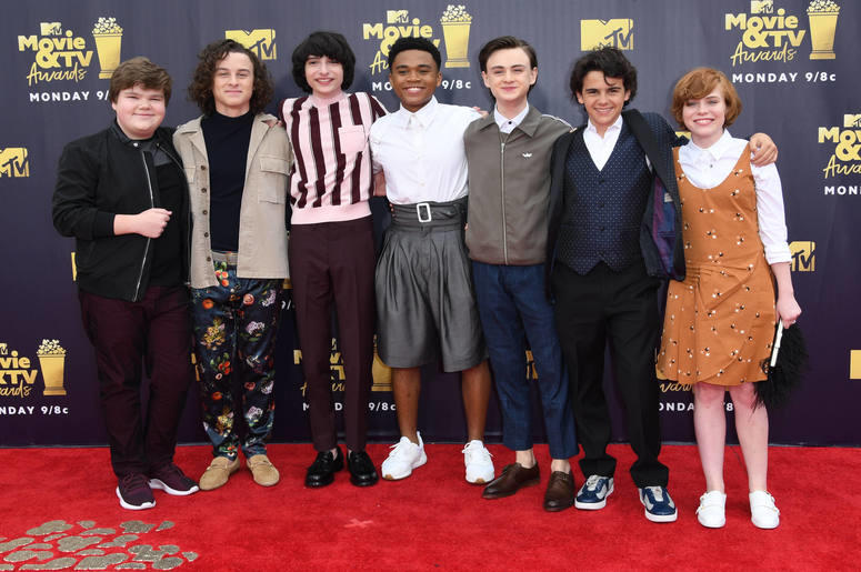 ‘It Chapter Two’ Adults And Kids Cast Look Exactly Similar | 100.3 Jack FM